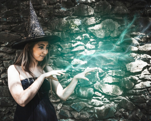 Tales 6 Online Lessons Unit 1 → Tales 4U 6 Unit 1 Lesson 4.